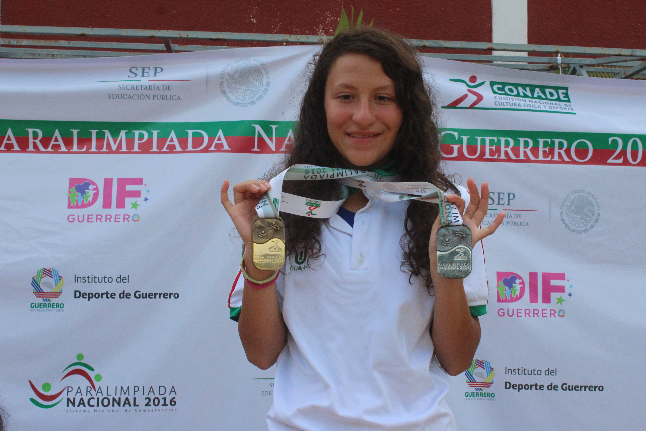 Perla Rivera, oro y plata en la Paralimpiada Nacional - LA BRECHA